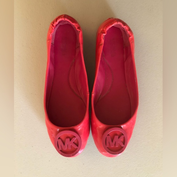 MICHAEL Michael Kors | Shoes | Michael Kors Logo Flats Melon Pink Size ...